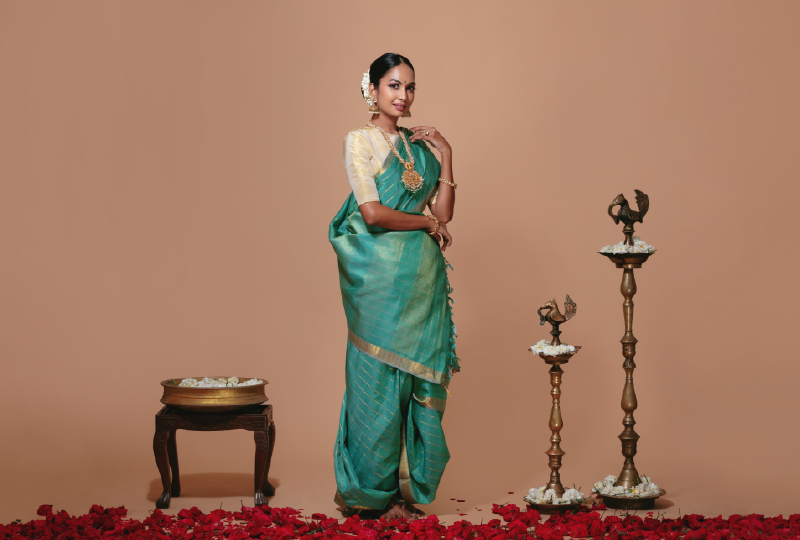 Spotlight on Regional Flair: Celebrating the Weaving Traditions of Ind – Sundari Silks