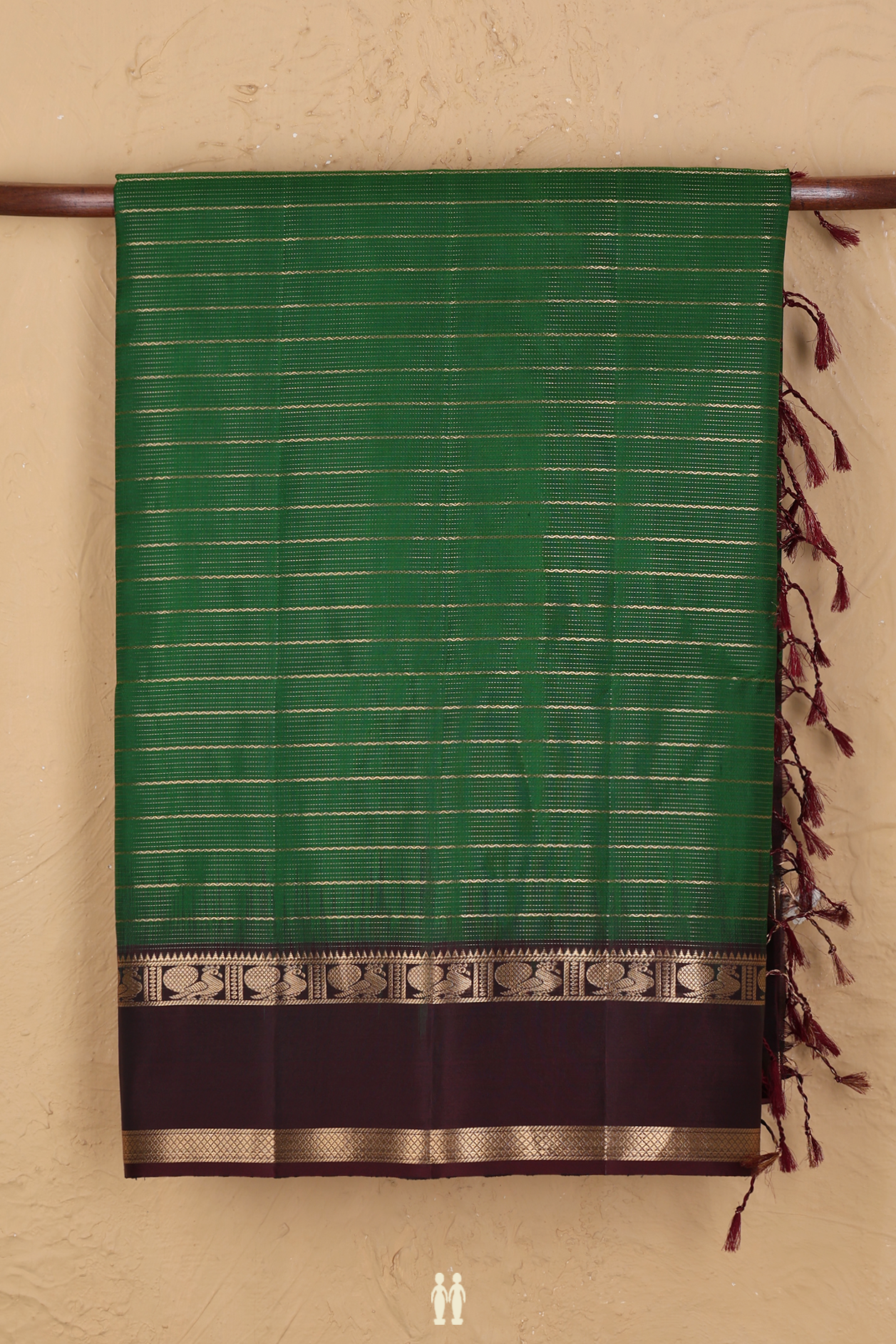 Soft Silk Saree In Emerald Green With Neli Design